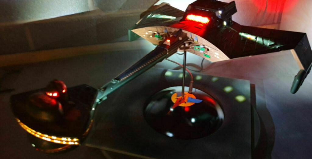 Lighting Kit For Polar Lights Klingon K't'inga, 1350 . (Model Not ...